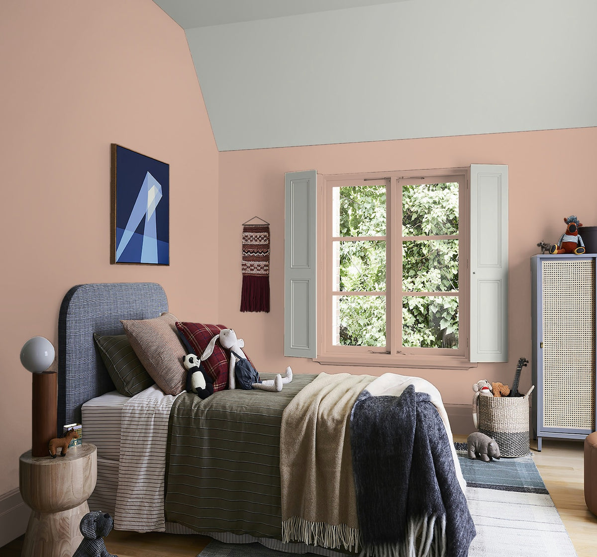 Dulux Piglet – The Big Paint Sample